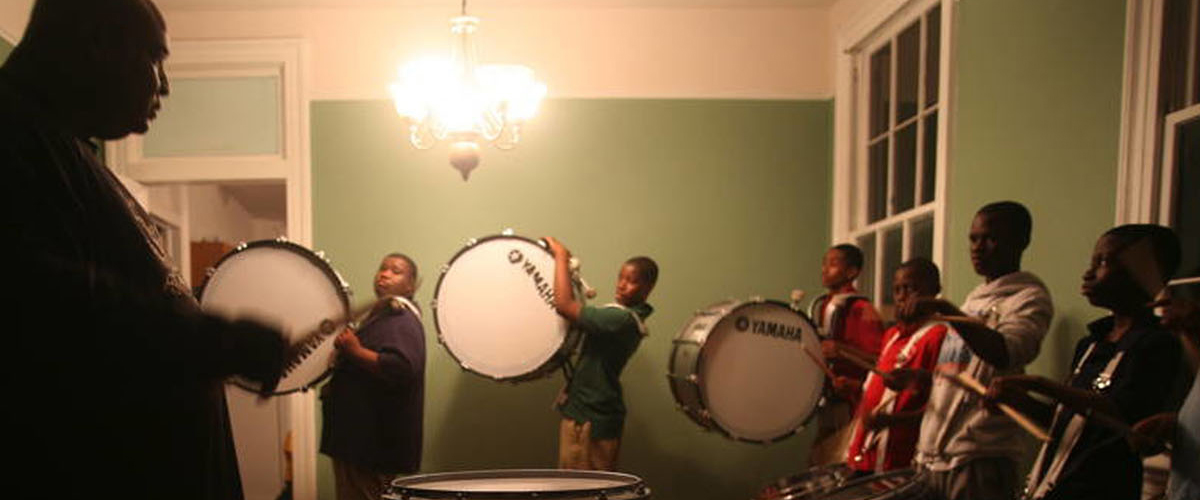 the Whole Gritty City (2013) | Afro Style Communication